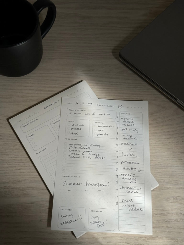 The Daily Notepad – Dream Daily